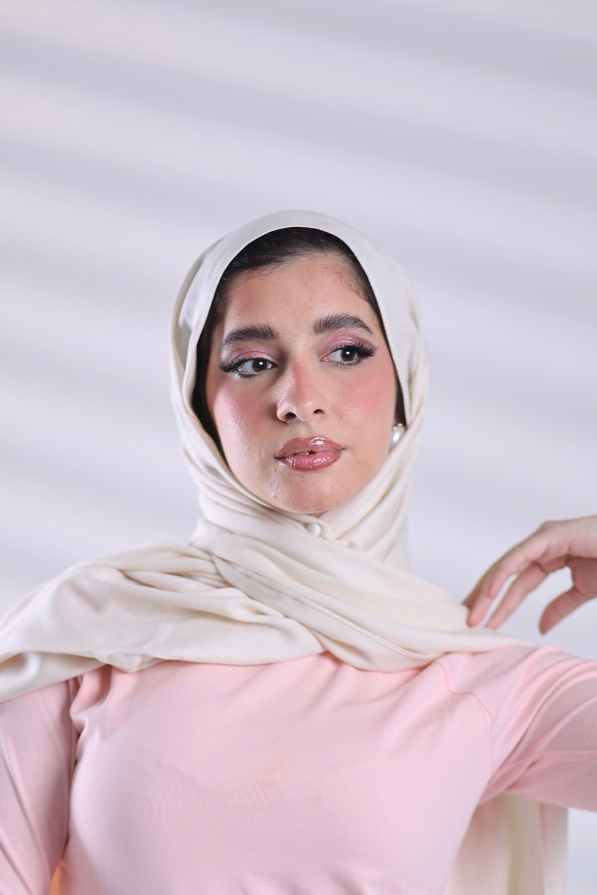 Lace Elegance – MOHRAA